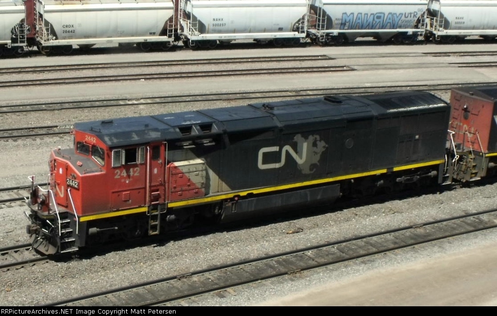 CN 2442